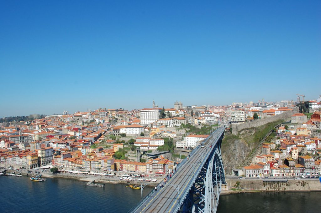 Last Parcel - Porto center historical tour